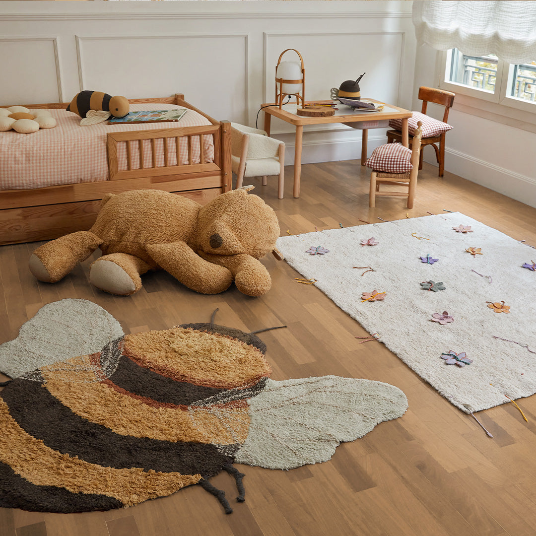 Planet Bee: Bee Rugs and Accessories – Lorena Canals